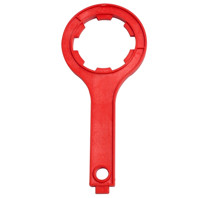 Drum Key Plastic Red For Chemicals - Byars Packaging